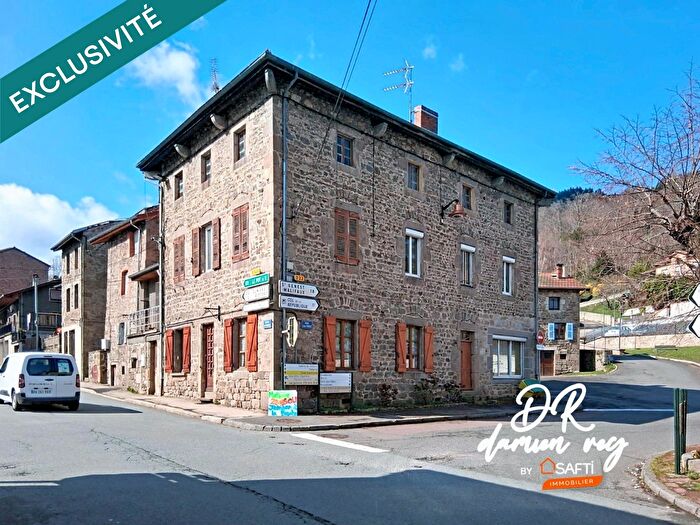 Maison à vendre - Saint-Sauveur-en-Rue - 16 pièces - 10 chambres