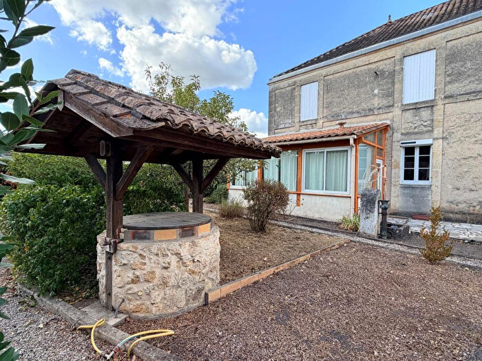 Maison 6 pièces à vendre à Saint-Yzan-de-Soudiac