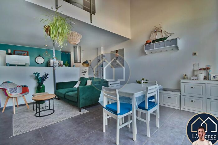 Maison à vendre - Auneau - 4 pièces - 3 chambres