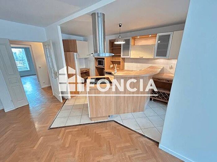 Appartement à louer - La Fontaine-Parc des Sceaux-Croix de Berny-Centre Ville, Antony - 4 pièces - 3 chambres