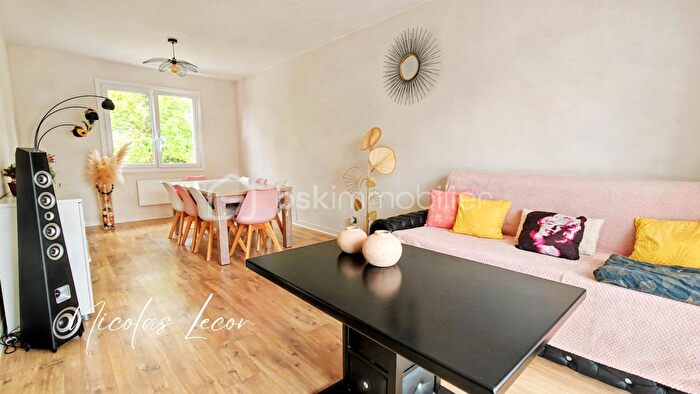 Maison 5 pièces à vendre à Bourges, Chancellerie, Gibjoncs, Moulon
