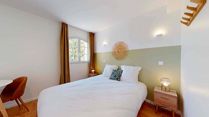 Appartement 1 pièce à louer à Pont Royal, Cachan