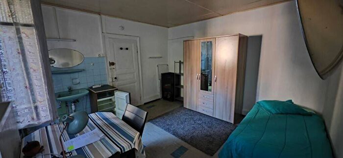 Appartement à louer - Neudorf Est Centre, Strasbourg - 1 pièce