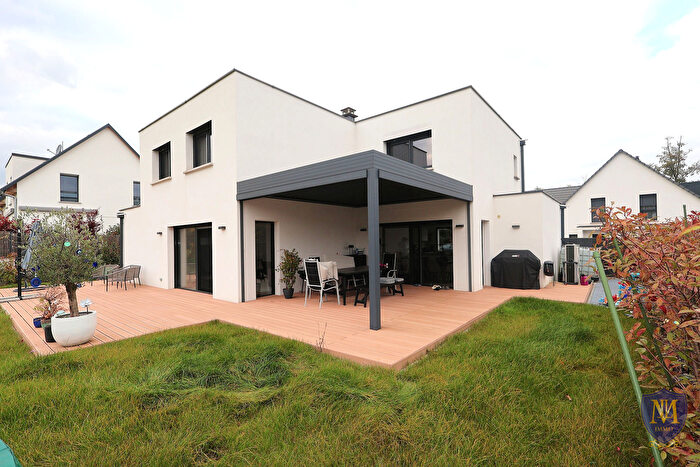 Maison à vendre - Leymen - 5 pièces - 3 chambres