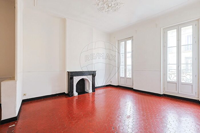 Marseille 4ème, Cinq Avenues : Appartement 4 pièces à vendre