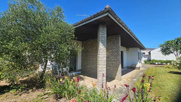 Maison à vendre - Tonneins - 5 pièces - 3 chambres