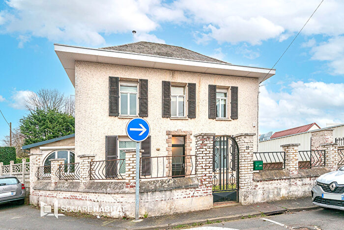 Maison à vendre - Maubeuge, Faubourg Saint-Quentin - 8 pièces - 4 chambres