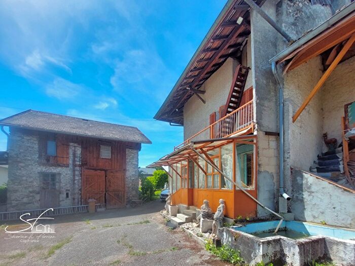 Planaise : Maison 11 pièces à vendre