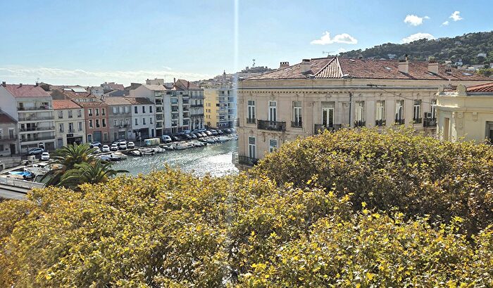 Appartement à vendre - Sète, La Gare - 4 pièces - 2 chambres