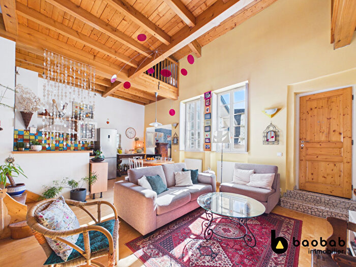 Appartement à vendre - Chambéry, Centre-ville - 5 pièces - 4 chambres