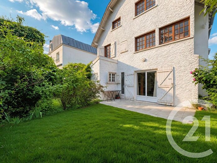 Fresnes, La Peupleraie : Maison 6 pièces à vendre