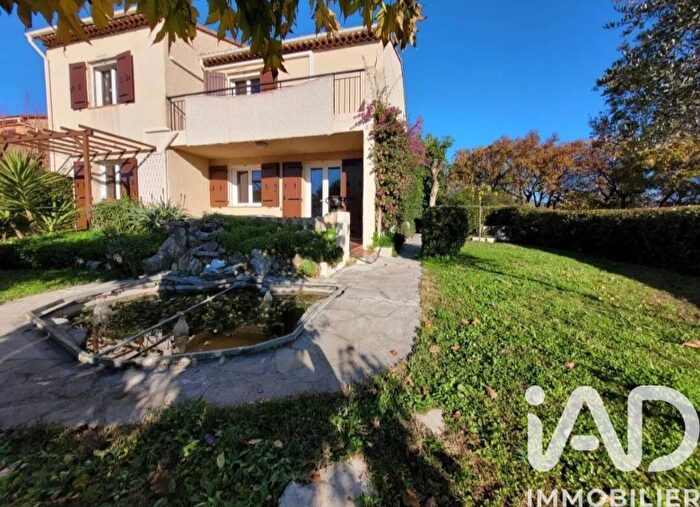 Maison à vendre - Grasse, Saint-Antoine, Aspres, Plascassier - 7 pièces - 4 chambres
