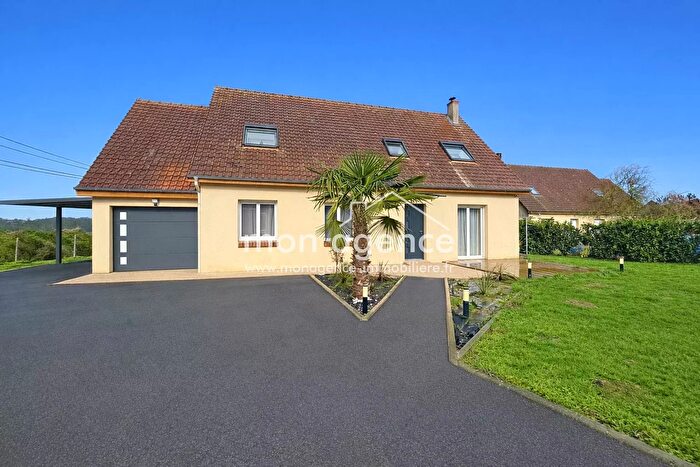 Maison à vendre - Neufbosc - 8 pièces - 6 chambres