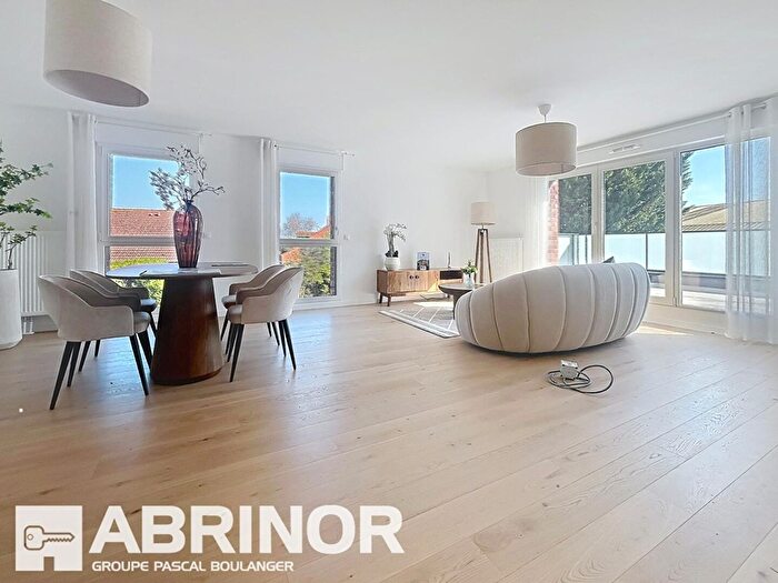Appartement 4 pièces à Wattignies, Centre-ville, Le Village, à vendre