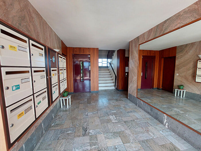 Appartement à vendre - Saint-Herblain, Centre-ville - 4 pièces - 3 chambres