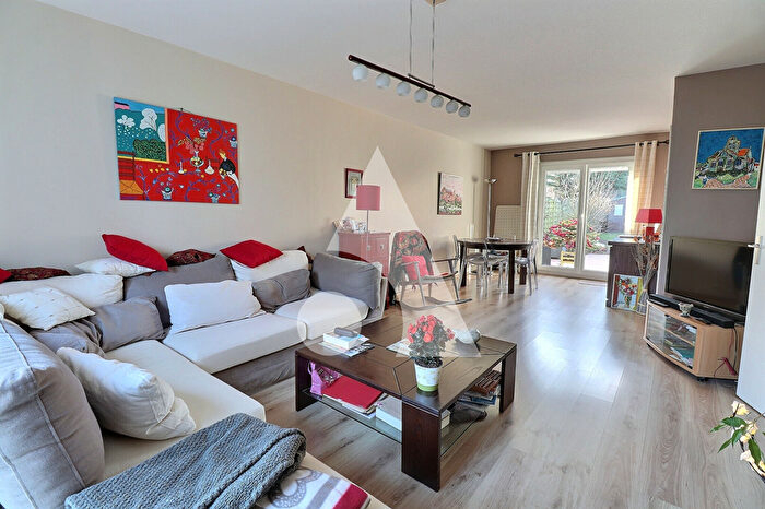 Maison à vendre - Éragny, Le Grillon - 5 pièces - 4 chambres