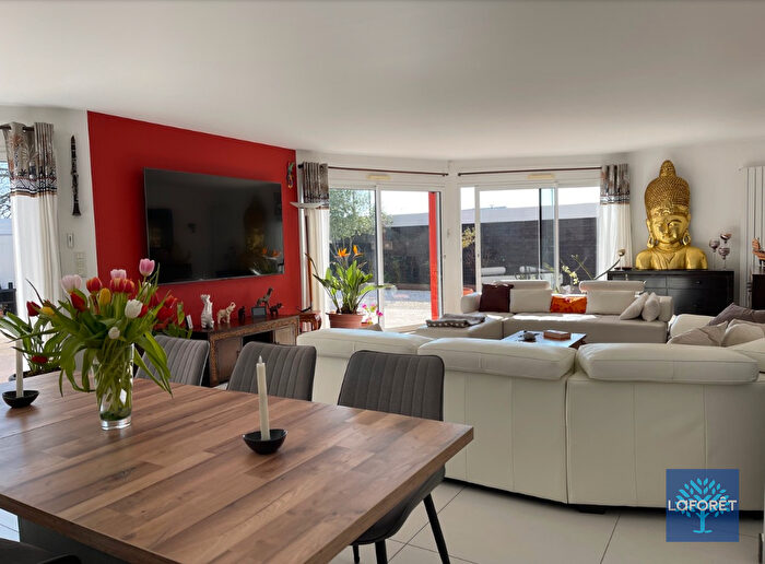 Maison à vendre - Château-dOlonne, Les Soulardières, Mairie - 7 pièces - 5 chambres