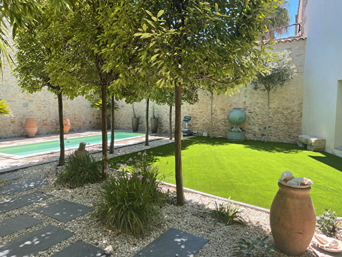 Maison à vendre - Nîmes, Jean Jaurès - 5 pièces - 4 chambres