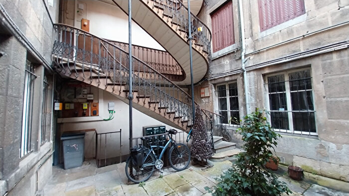 Besançon, Boucle, Chapelle des Buis - Appartement 3 pièces à vendre