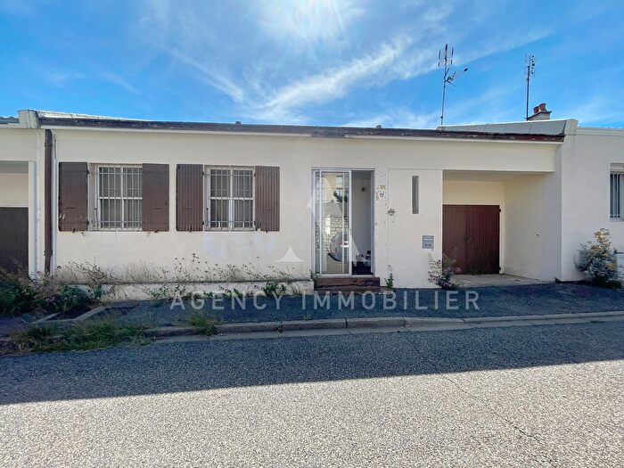 Maison à vendre - Châteaurenard, LArgelier, Vigneret - 4 pièces - 3 chambres