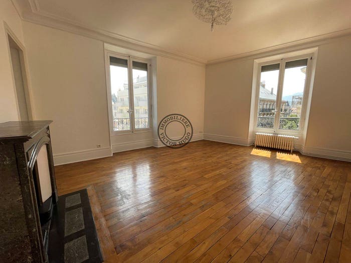 Appartement 5 pièces à louer à Grenoble