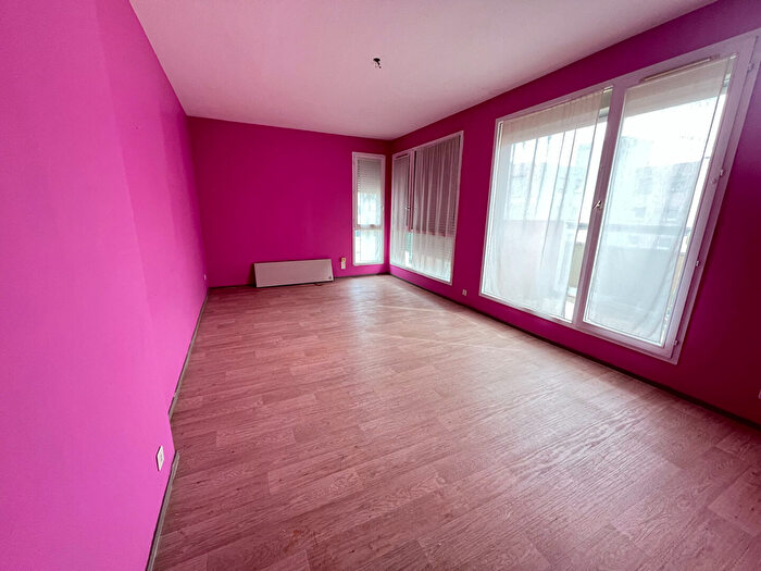 Appartement à vendre - Moulins, Centre-ville - 3 pièces - 2 chambres