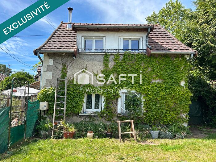 Maison 4 pièces à Coussay-les-Bois, à vendre
