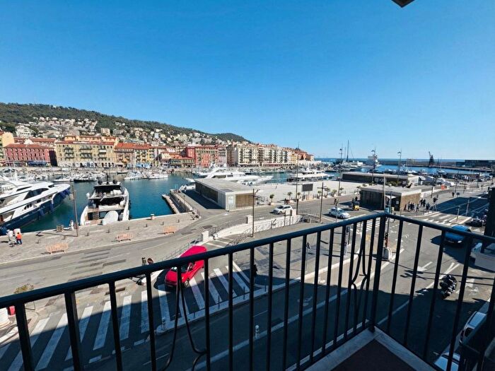Nice, Le Port - Appartement 2 pièces à vendre