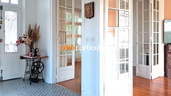 Maison à vendre - Montargis, Centre-ville - 8 pièces - 6 chambres