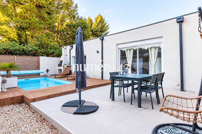 Maison 6 pièces à Villenave-d'Ornon, à vendre