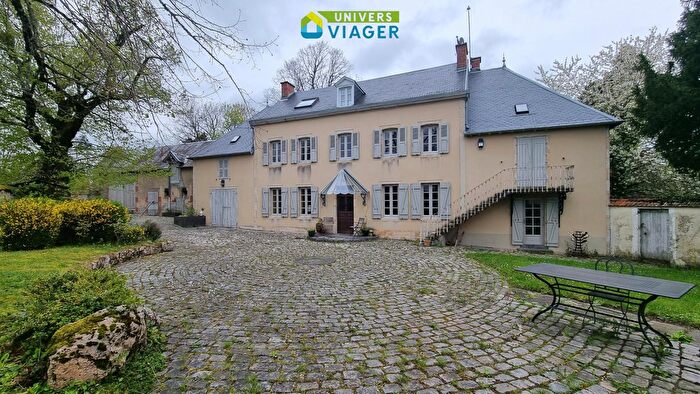 Maison à vendre - Saint-Maurice-près-Pionsat - 11 pièces - 8 chambres