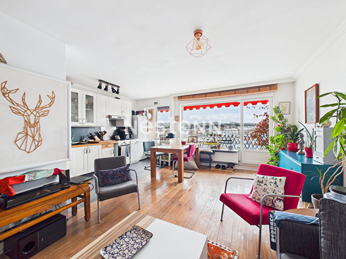 Appartement à vendre - Paris e , La Villette, Porte de Pantin - 3 pièces - 2 chambres