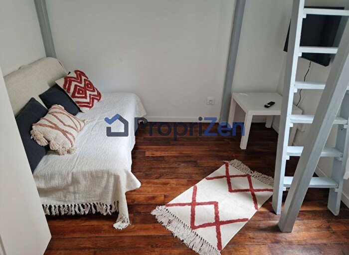 Appartement à louer - Belleville, Paris ème arrondissement - 1 pièce