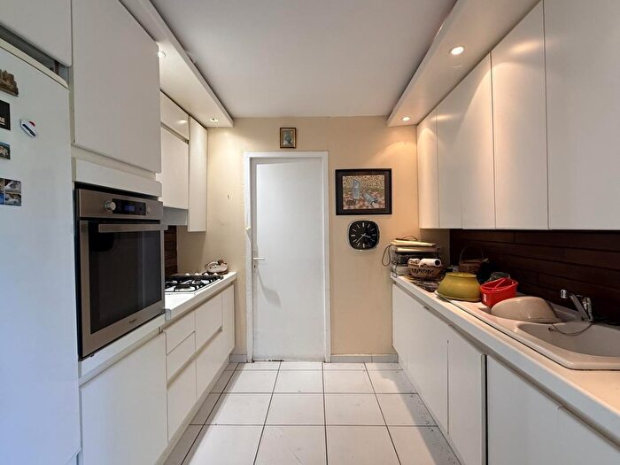 Maison à vendre - Castelnaudary, Pont Rouge, Estambigou, Marronniers - 4 pièces - 3 chambres