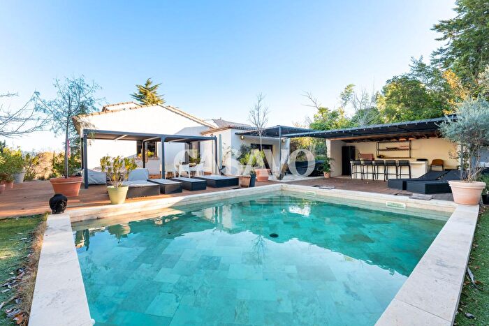 Maison à vendre - Aix-en-Provence - 7 pièces - 5 chambres