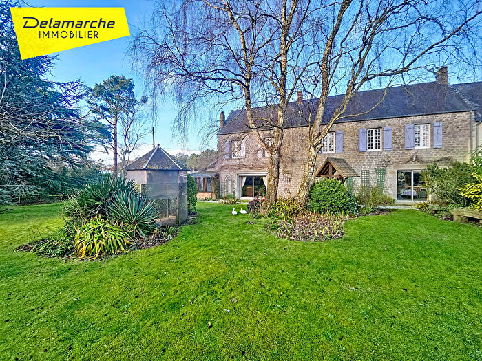 Maison à vendre - Bricqueville-sur-Mer - 8 pièces - 4 chambres