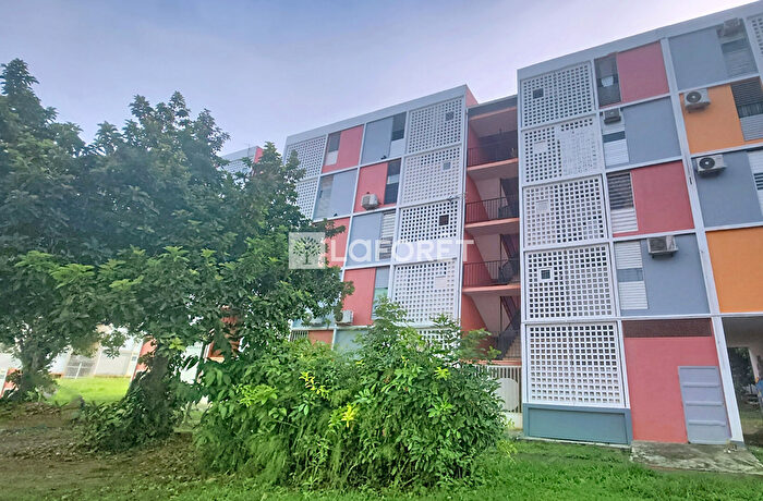 Appartement à vendre - Les Abymes - 4 pièces - 3 chambres