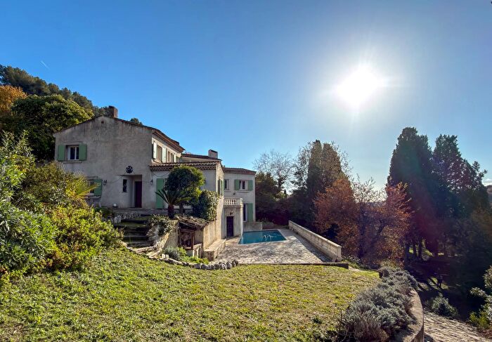 Maison 6 pièces à vendre à Saint-Paul-de-Vence