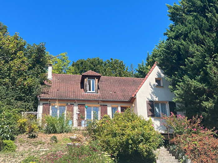 Maison à vendre - Vaux-sur-Seine - 7 pièces - 4 chambres