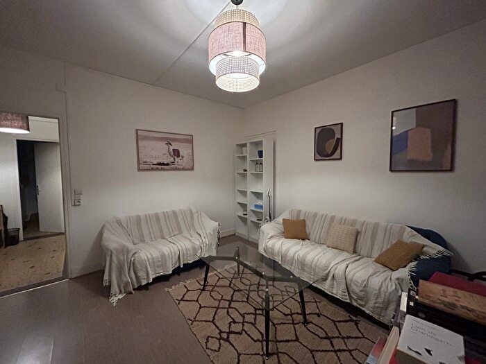 Appartement à louer - Amiens - 3 pièces - 2 chambres