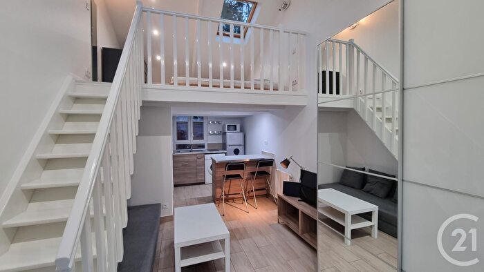 Appartement à louer - Saint-Maur-des-Fossés, Parc de Saint-Maur - 2 pièces - 1 chambre