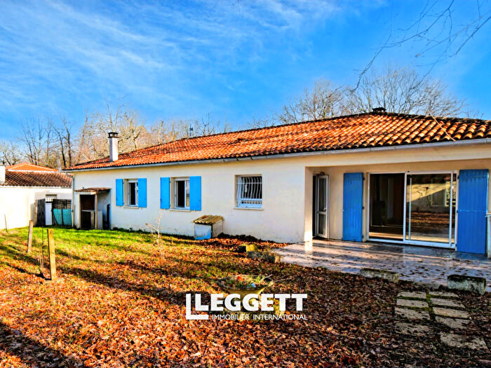 Maison à vendre - Breuillet - 6 pièces - 5 chambres