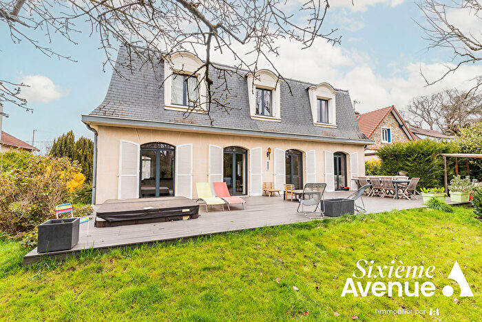 Maison à vendre - Sainte-Geneviève-des-Bois, Georges Pitard - 7 pièces - 5 chambres