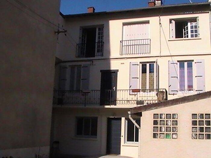 Appartement 3 pièces à République, Aurillac, à louer