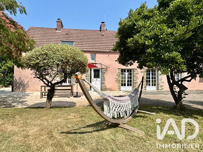 Maison 5 pièces à vendre à Saint-Georges-d'Elle