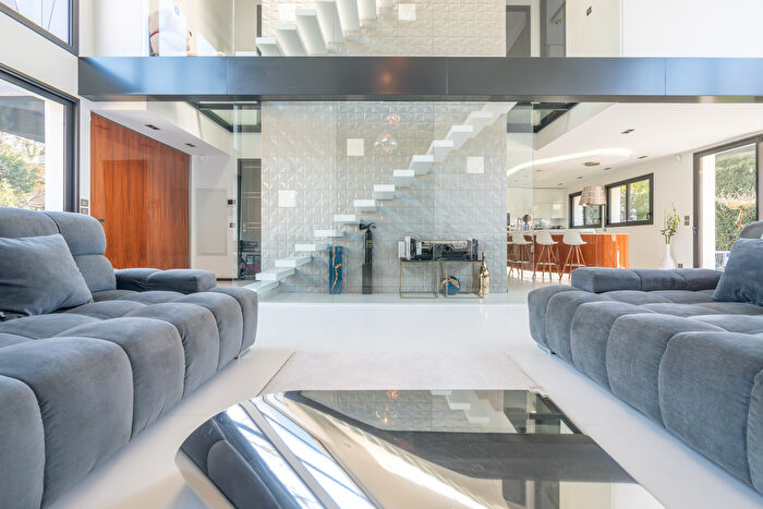 Maison à vendre - Saint-Maur-des-Fossés, La Varenne - 6 pièces - 4 chambres