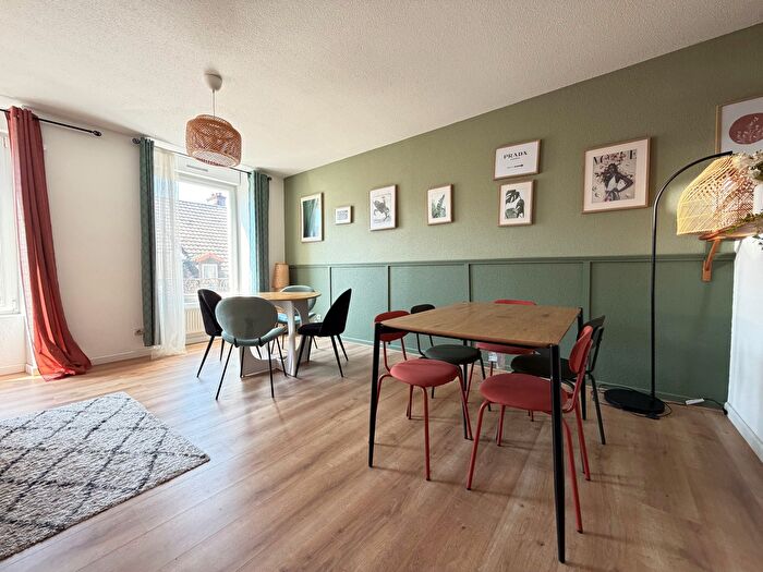 Maisons à vendre et appartements à louer - 3