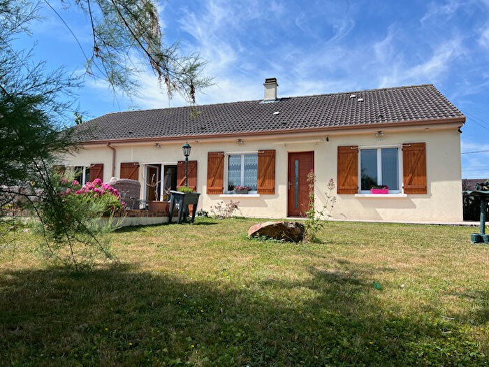 Maison à vendre - Courgenay - 4 pièces - 3 chambres