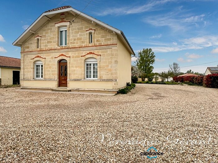 Maison 5 pièces à vendre à Saint-Médard-de-Guizières
