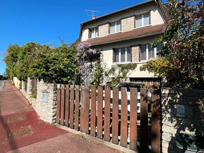 Maison 5 pièces à Verrières-le-Buisson, Justice, Amblainvilliers, à vendre